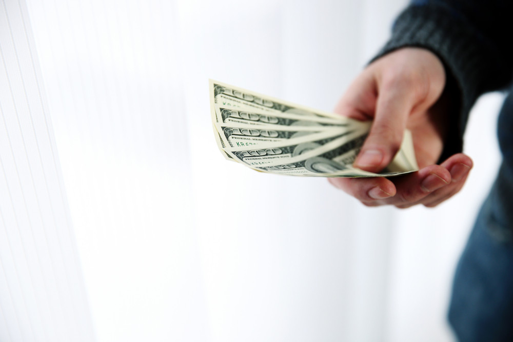 5 Signs You Have Frivolous Spending Habits - Plunged in Debt